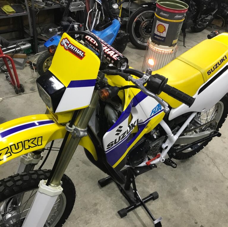SUZUKI TS200R | journeymotorcycle